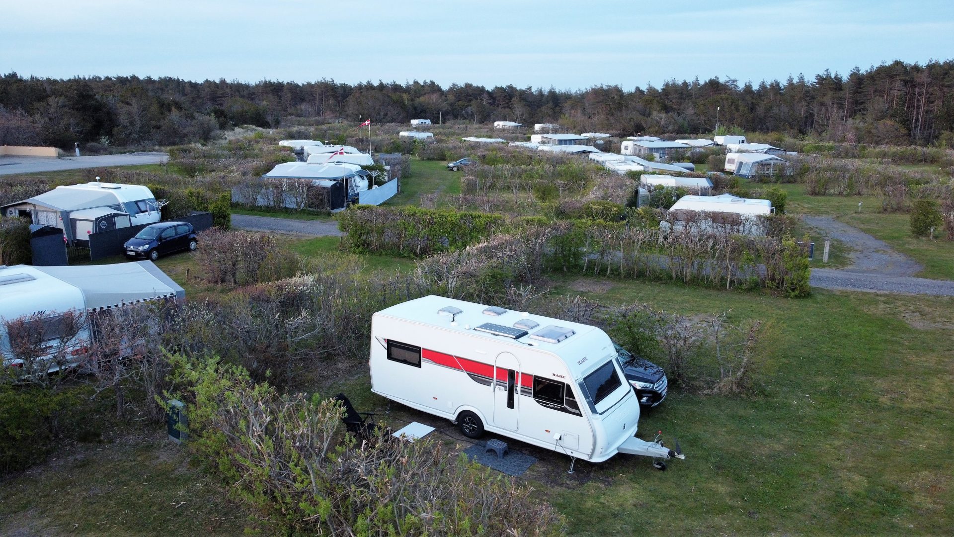 All inclusive campingtur - Signe og Peer besøger 6 First Camp pladser (Reklame)) - Campingferie.dk